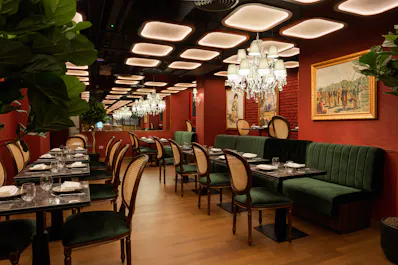 Le Nusa, London - Restaurant Review, Menu, Opening Times