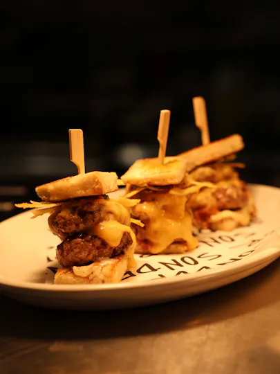 Sonder Bar & Bistro, Cardiff - Restaurant Review, Menu, Opening Times
