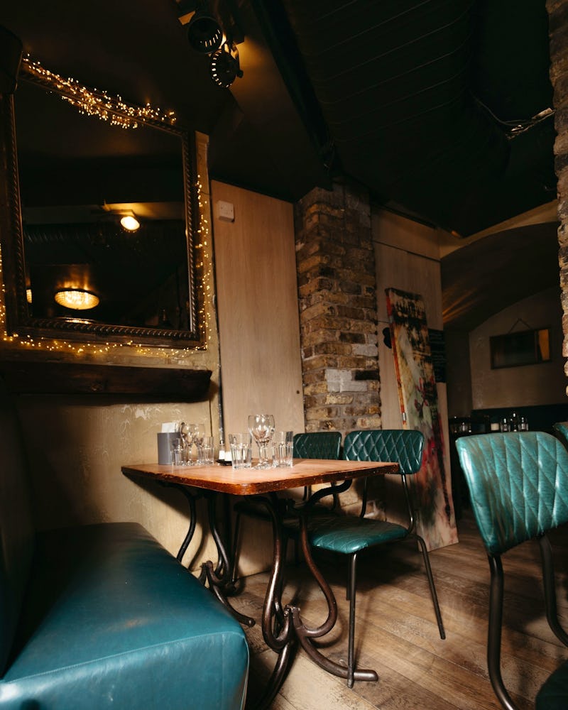 Le Garrick, London - Restaurant Review, Menu, Opening Times