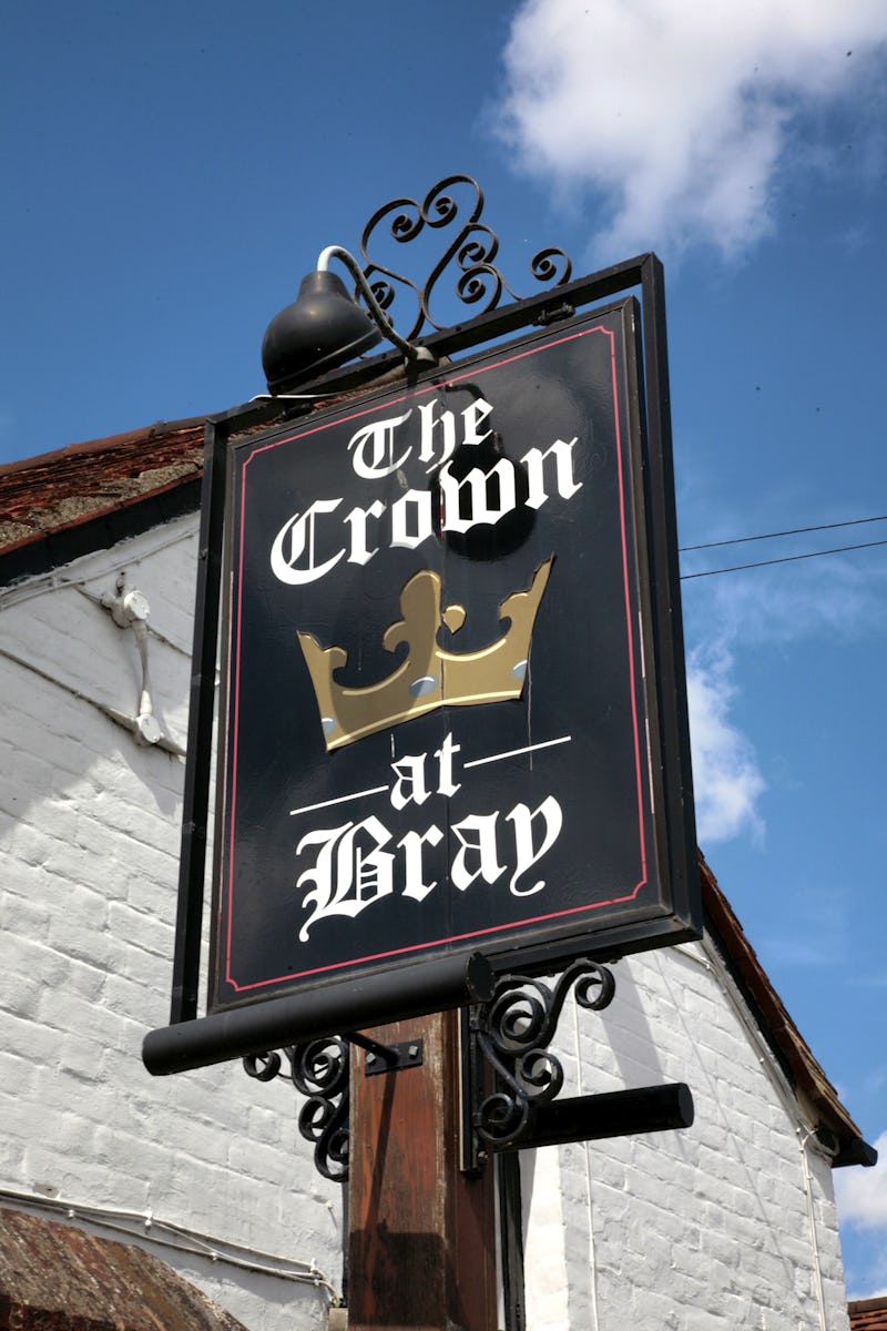 The Crown at Bray, Berkshire - Restaurant Review, Menu, Opening Times