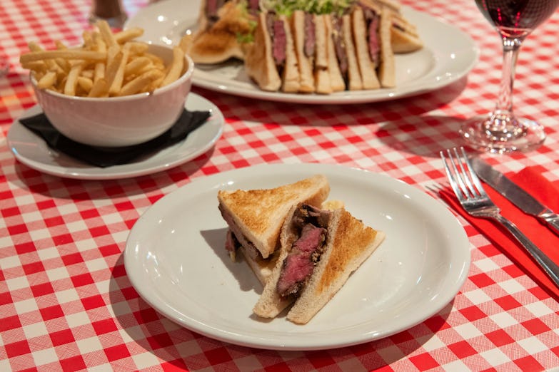 Paris Grill, London - Restaurant Review, Menu, Opening Times