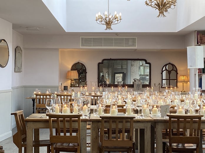 The Folly Restaurant, Oxfordshire - Restaurant Review, Menu, Opening Times