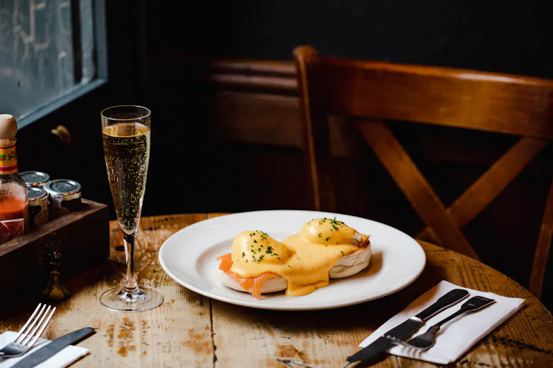 Balans Kensington, London - Restaurant Review, Menu, Opening Times