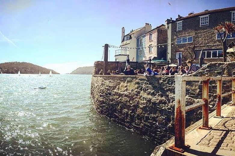 The Ferry Inn Salcombe, Devon - Restaurant Review, Menu, Opening Times