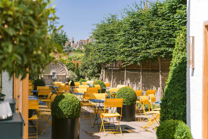 Gee's Restaurant, Oxfordshire - Restaurant Review, Menu, Opening Times