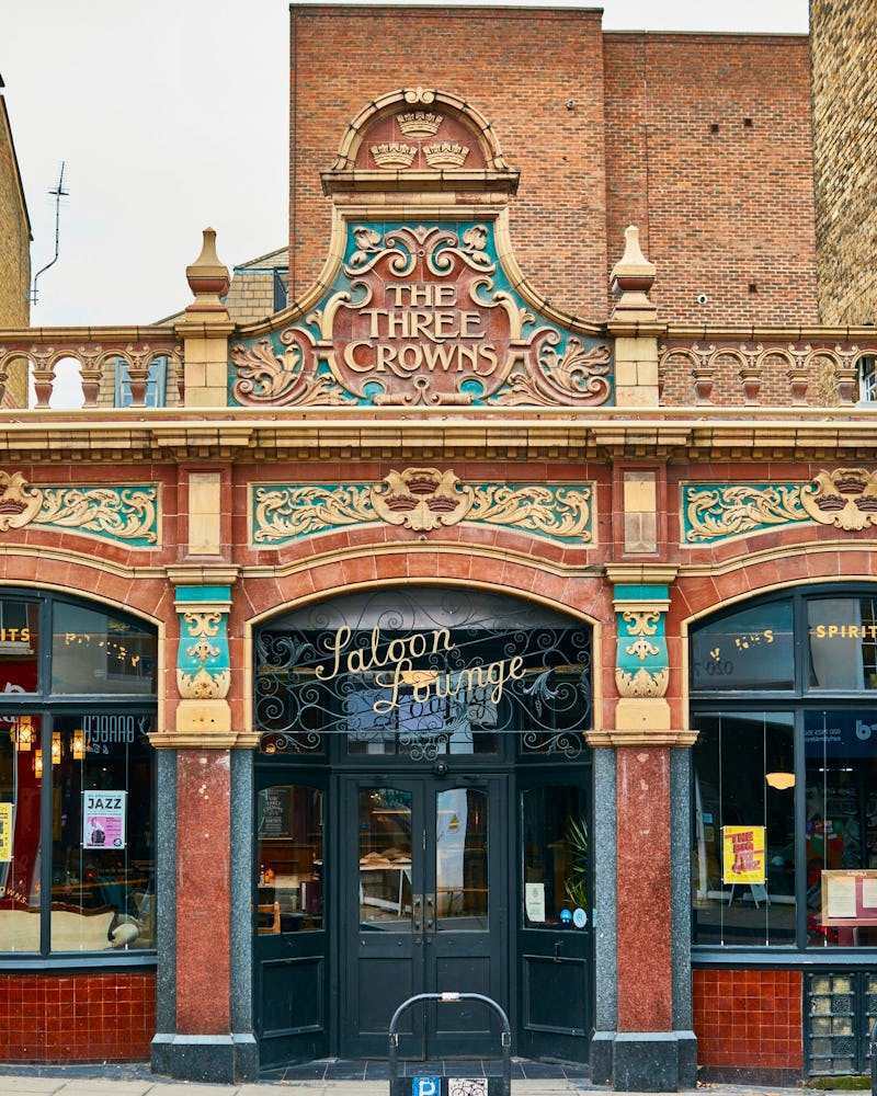 The Three Crowns, London - Restaurant Review, Menu, Opening Times