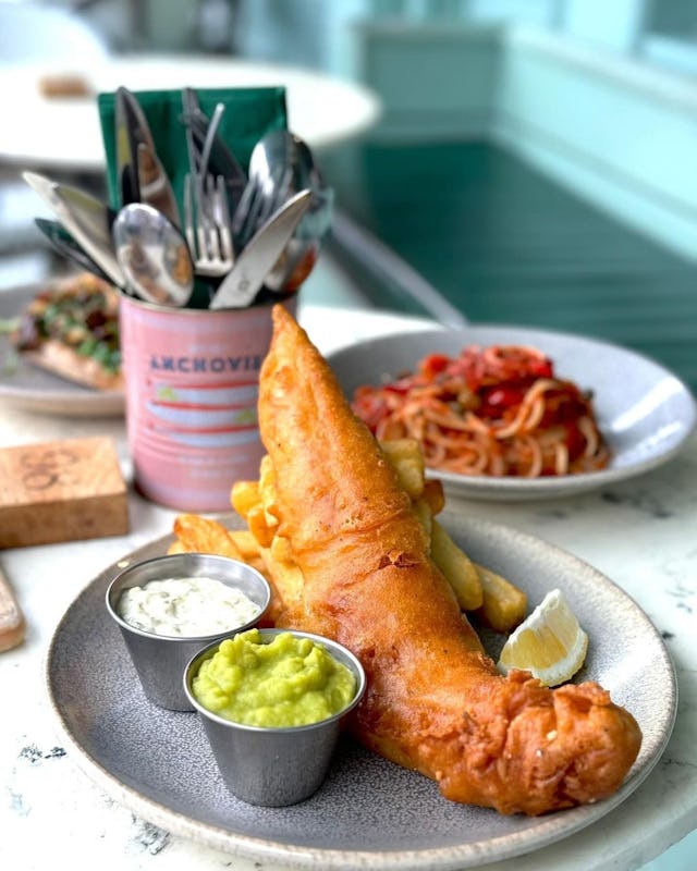 The Quarter, Merseyside - Restaurant Review, Menu, Opening Times