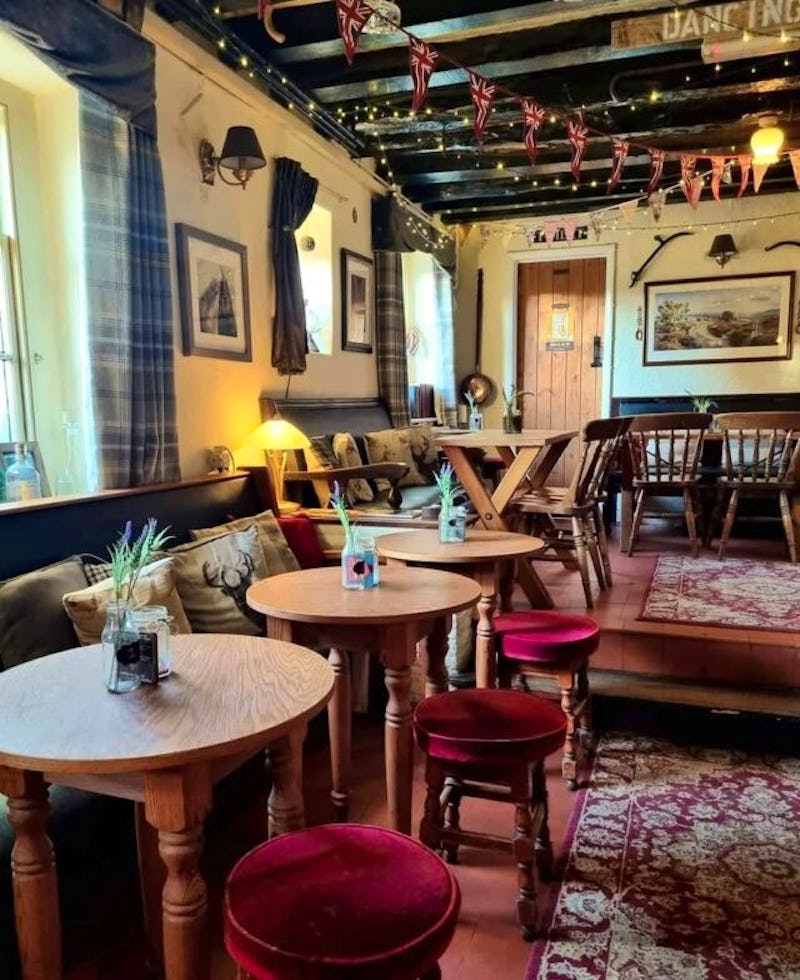 The Flying Childers Inn, Derbyshire - Restaurant Review, Menu, Opening ...