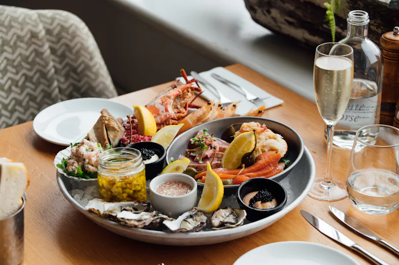 The White Horse Brancaster, Norfolk - Restaurant Review, Menu, Opening ...