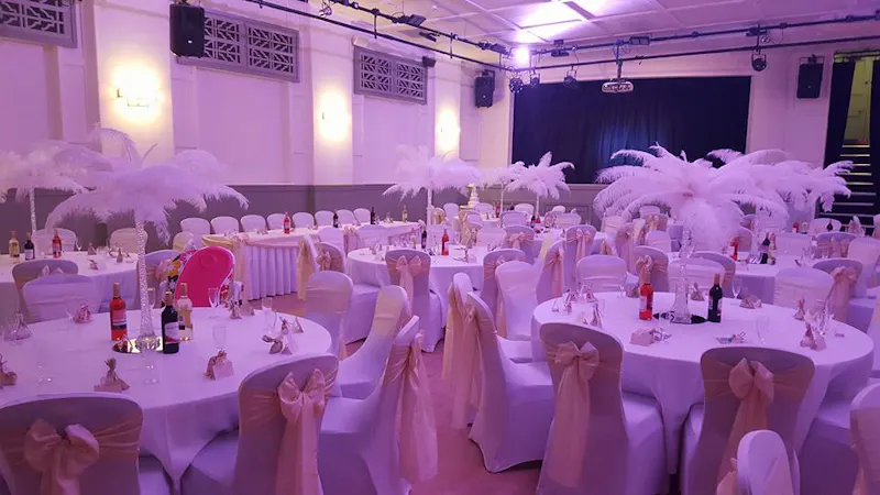 Newbridge Memorial Hall, wedding venue in Caerphilly - Wedding Venues