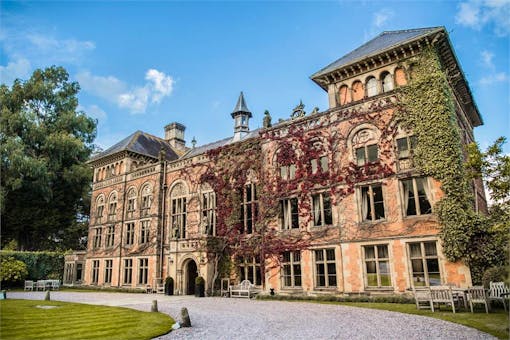 50 Wedding Venues Near Highfield Hall Hotel Mold