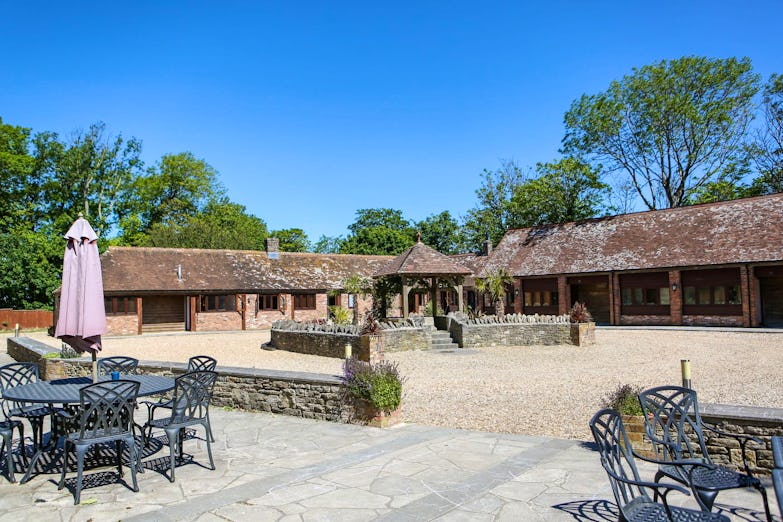 Kingston Country Courtyard, wedding venue in - Wedding Venues